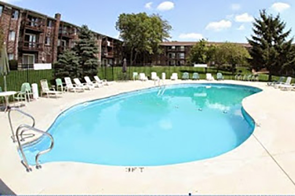 Lake View Terrace Apartments